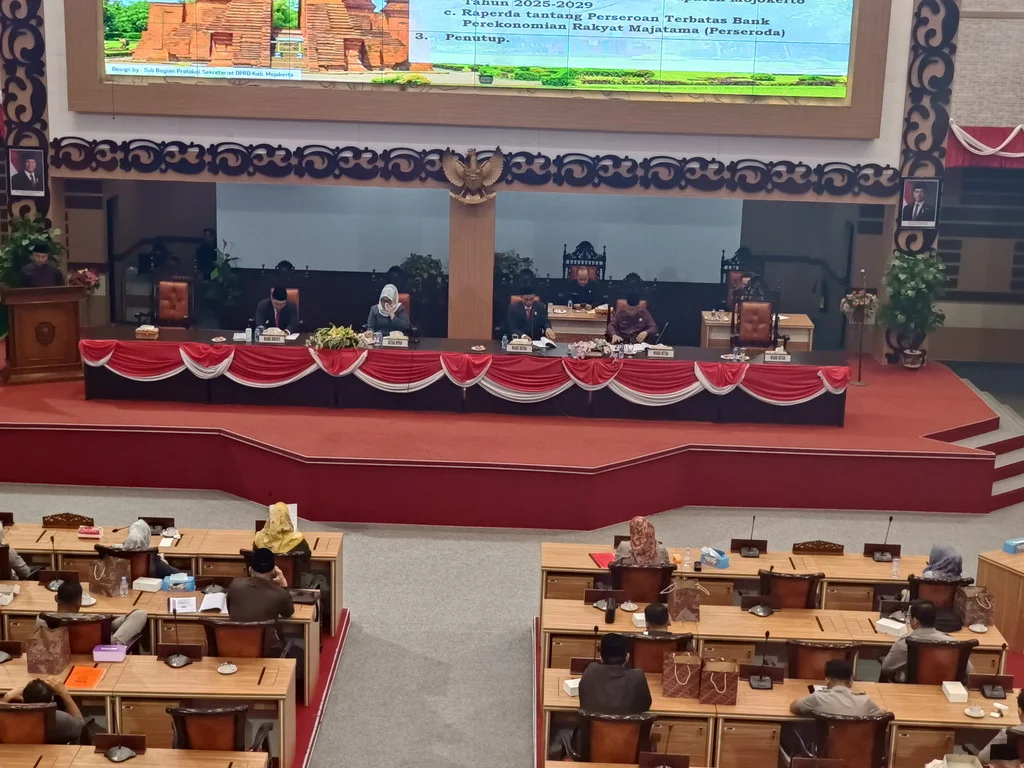 Tindak Lanjuti Pandangan Fraksi, DPRD Kabupaten Mojokerto Kembali Gelar ...